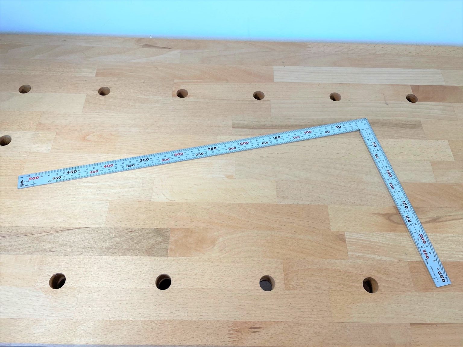 Shinwa Japanese Square 50 Cm, With 8 Scales • The Woodworking Club